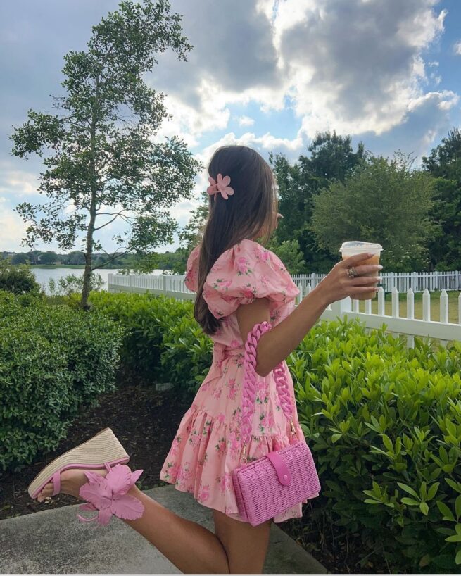 18 Girly Outfits to Inspire Your Wardrobe - Diana Colibri