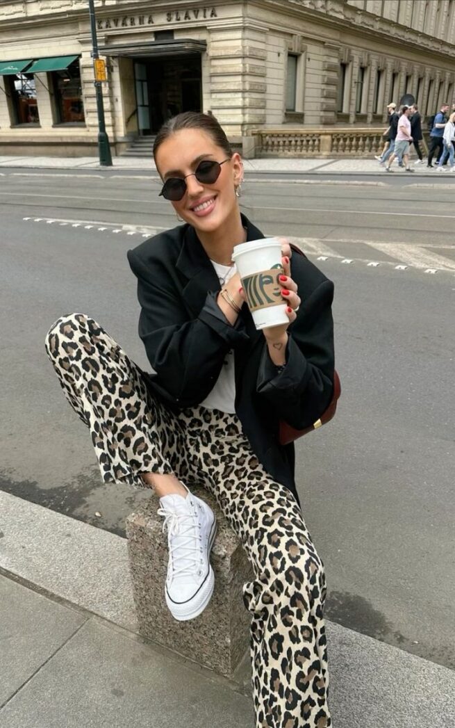16 Chic Ways to Style Leopard Print Pants - Diana Colibri