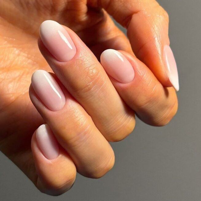 30 Classy Spring Nails for a Fresh New Season - Diana Colibri